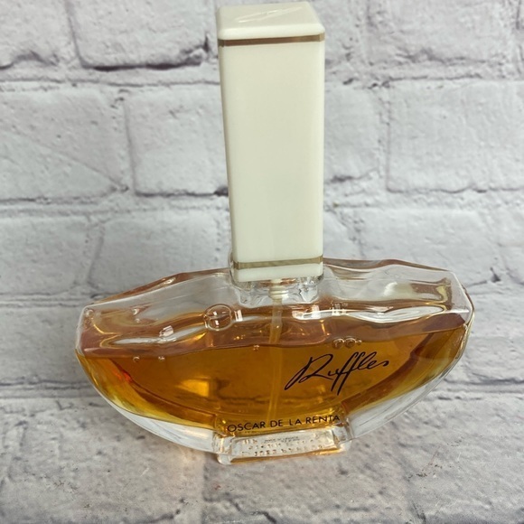Oscar de la Renta | Other | Vintage Oscar De La Renta Ruffles 5 Ml ...